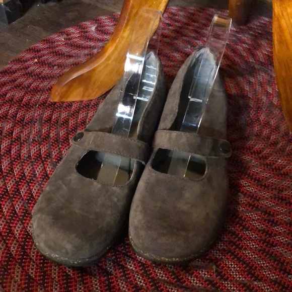 Teva | Shoes | Teva Brown Suede Snap Closure Mary Janes Size 75 | Poshmark